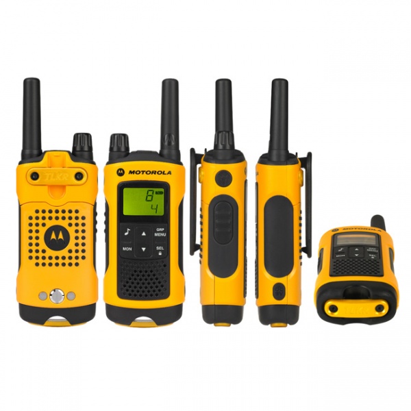 Motorola TLKR T80 EXTREME Walkie Talkie Twin Pack License Free Consumer ...
